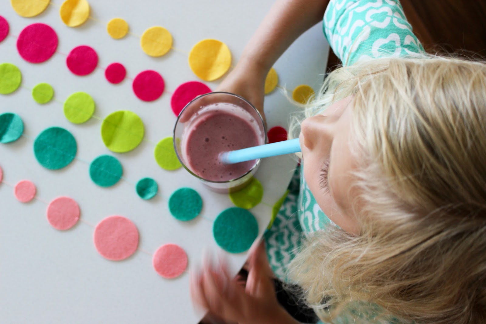 Kid-Friendly Healthy Bubble Tea - Crate&Kids Blog